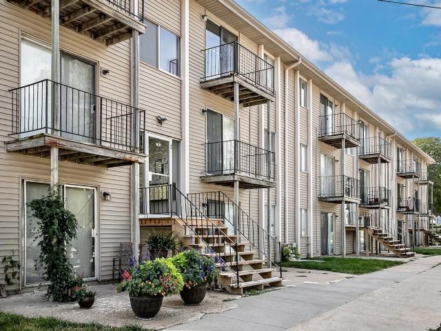 1 Bedroom Apartment for Rent at 605 S Washington St, Papillion, NE 68046