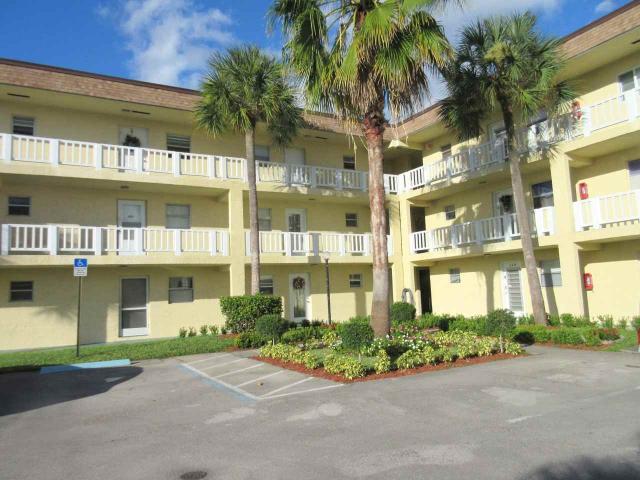 1 Bedroom Apartment for Rent at 606 Southwest Natura Boulevard #30, Deerfield Beach, FL 33441