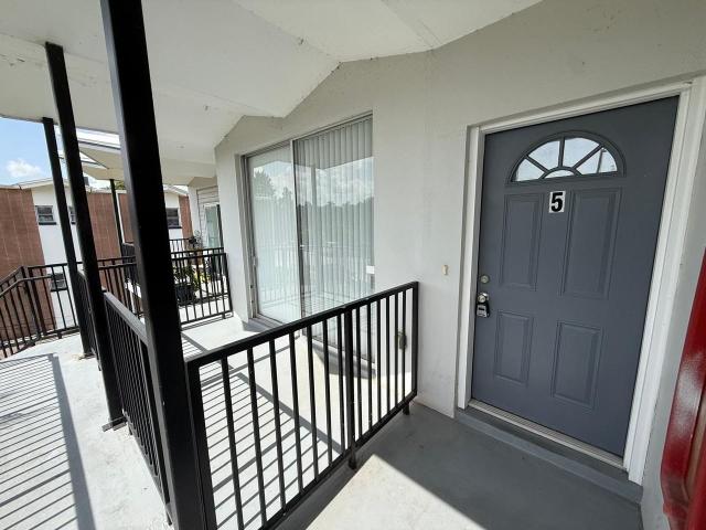 1 Bedroom Apartment for Rent at 616 S Betty Ln #616 5, Clearwater, FL 33756