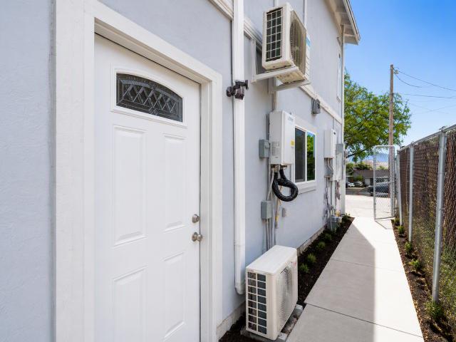 1 Bedroom Apartment for Rent at 6187 Vanessa St, Riverside, CA 92504 Riverside Airport