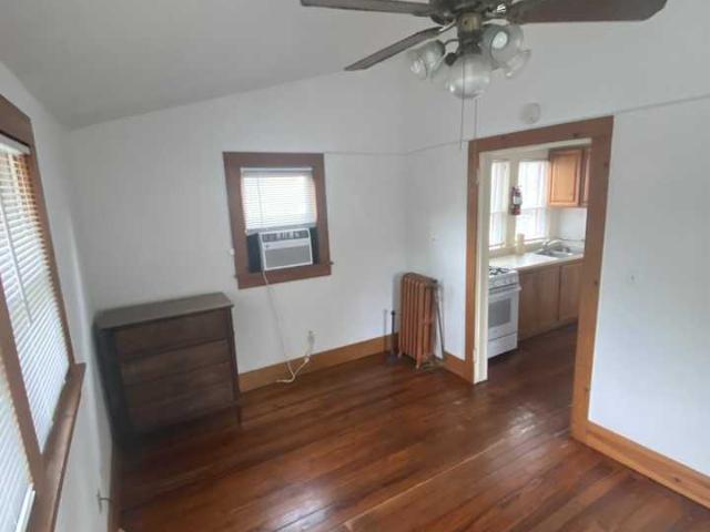 1 Bedroom Apartment for Rent at 625 Ne 1st St #9, Gainesville, FL 32601 Duckpond