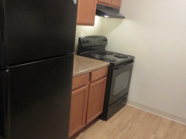 1 Bedroom Apartment for Rent at 6350 Forward Ave #21, Pittsburgh, PA 15217 Squirrel Hill South