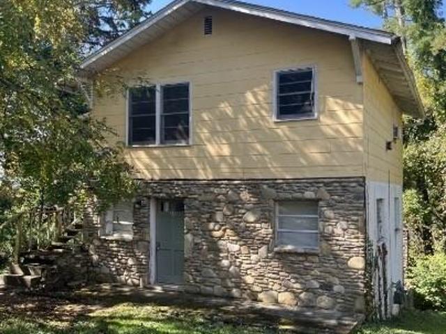1 Bedroom Apartment for Rent at 6 Avon Rd #1, Asheville, NC 28805 Haw Creek