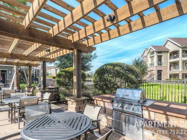 1 Bedroom Apartment for Rent at 6 Unnamed Road #691, Pasadena, TX 77505