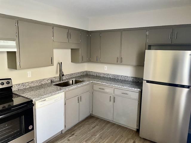 1 Bedroom Apartment for Rent at 7505 Pennsylvania Lane NEUnit A #A, Albuquerque, NM 87110 Uptown