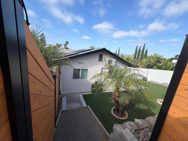 1 Bedroom Apartment for Rent at 756 Anns Way, Vista, CA 92083 Vista