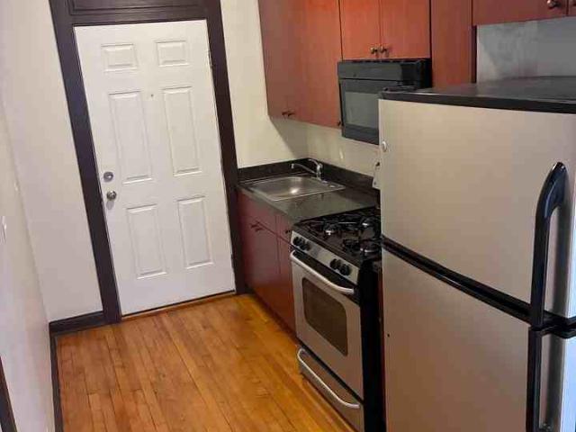 1 Bedroom Apartment for Rent at 7720 S Marquette Ave #7720 2B, Chicago, IL 60649 South Shore