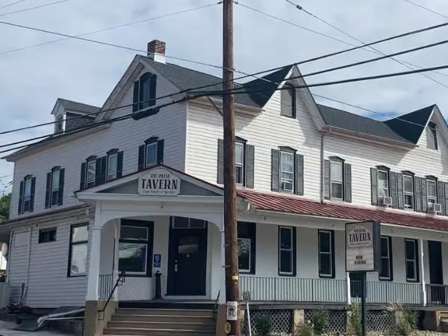 1 Bedroom Apartment for Rent at 799 Gravel Pike #1, Palm, PA 18070