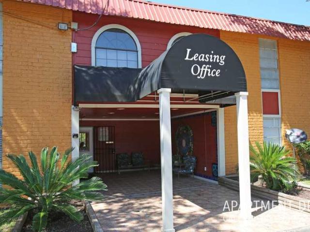 1 Bedroom Apartment for Rent at 707 Preston Ave #3888, Pasadena, TX 77503