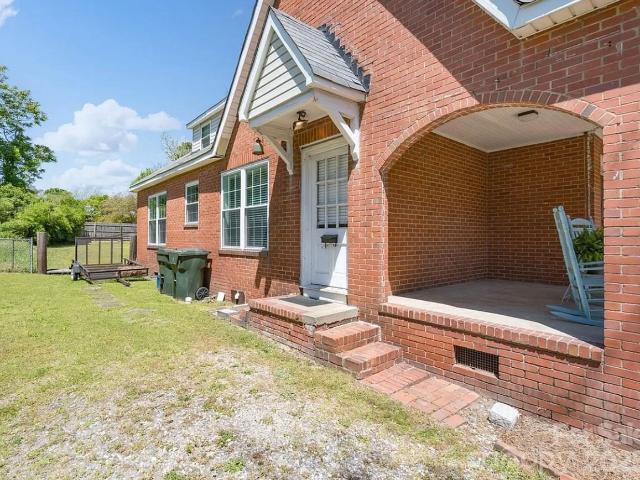 1 Bedroom Apartment for Rent at 709 1/2 Myrtle Dr, Rock Hill, SC 29730 Cherry Park