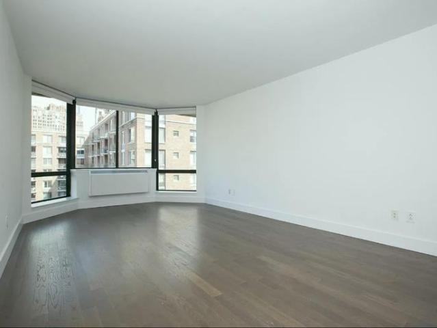 1 Bedroom Apartment for Rent at 70 Little West Street #809, New York, NY 10004 Battery Park City