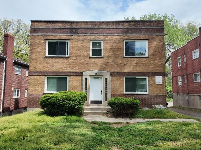 1 Bedroom Apartment for Rent at 7100 Eastlawn Dr #1, Cincinnati, OH 45237 Roselawn