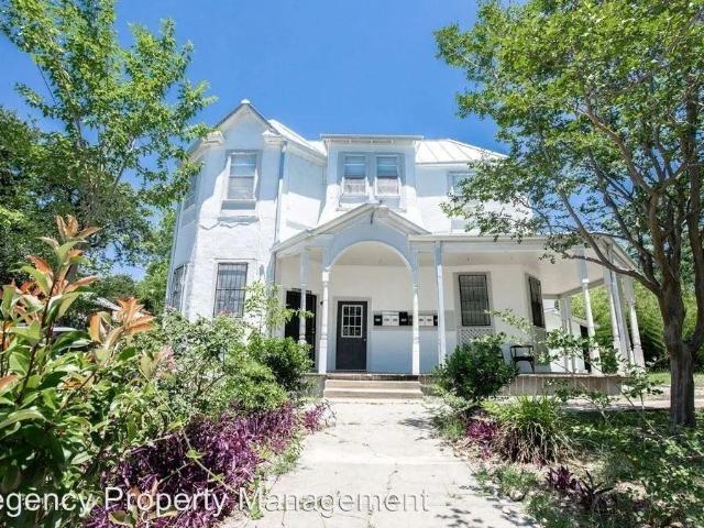 1 Bedroom Apartment for Rent at 711 E Carson St #A5, San Antonio, TX 78208 Government Hil