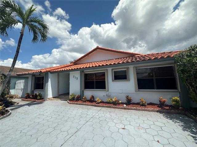 1 Bedroom Apartment for Rent at 715 Sw 99th Court Cir, Miami, FL 33174