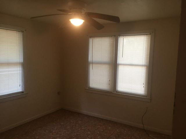 1 Bedroom Apartment for Rent at 720 Washington St #1, Daytona Beach, FL 32114