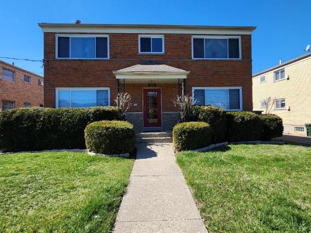 1 Bedroom Apartment for Rent at 8543 Cottonwood Dr #4, Finneytown, OH 45231 Finneytown