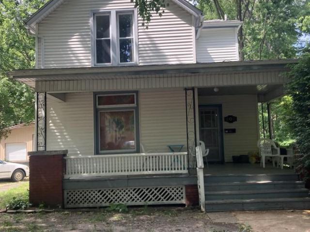 1 Bedroom Apartment for Rent at 802 W Hill St #2, Champaign, IL 61820