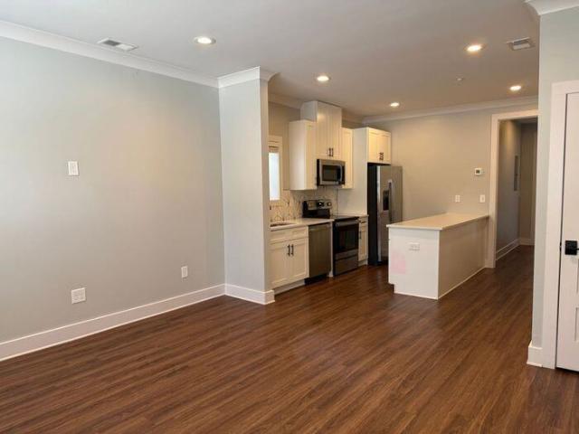 1 Bedroom Apartment for Rent at 805B Bradford Ave #102, Nashville, TN 37204 Melrose