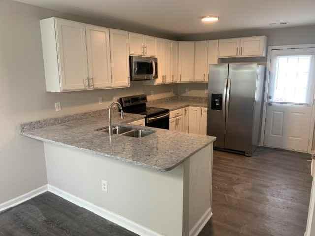 1 Bedroom Apartment for Rent at 809 Lee St, Durham, NC 27701