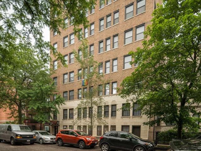 1 Bedroom Apartment for Rent at 817 W Lakeside Pl #208, Chicago, IL 60640 Uptown