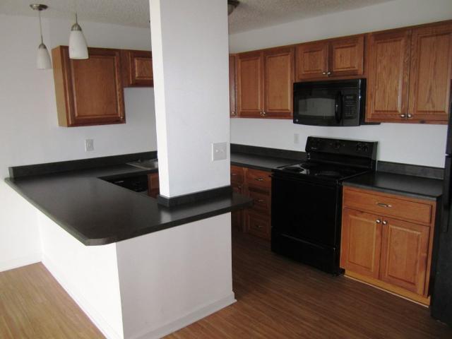 1 Bedroom Apartment for Rent at 819 Armstrong Ave, Kansas City, KS 66101 Riverview