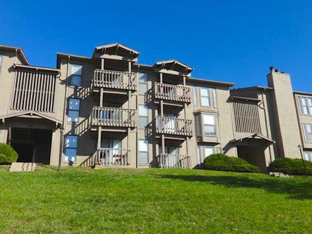 1 Bedroom Apartment for Rent at 820 E 93rd Ter, Kansas City, MO 64131 Bonne Hills