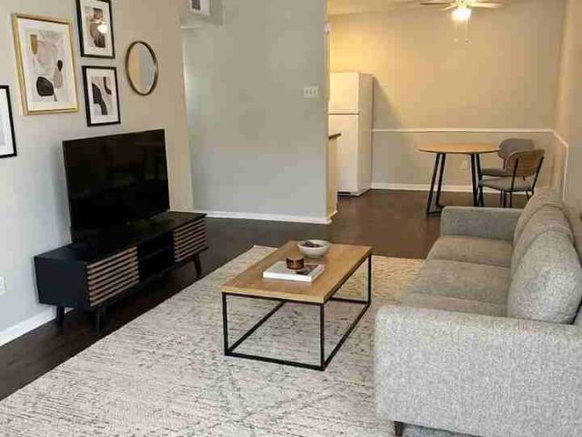 1 Bedroom Apartment for Rent at 8221 Scyene Road #110, Dallas, TX 75227 Riverway Estates Bruton Terrace
