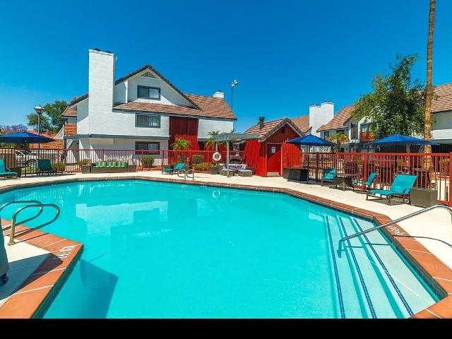1 Bedroom Apartment for Rent at 8242 North Black Canyon Highway, Phoenix, AZ 85051