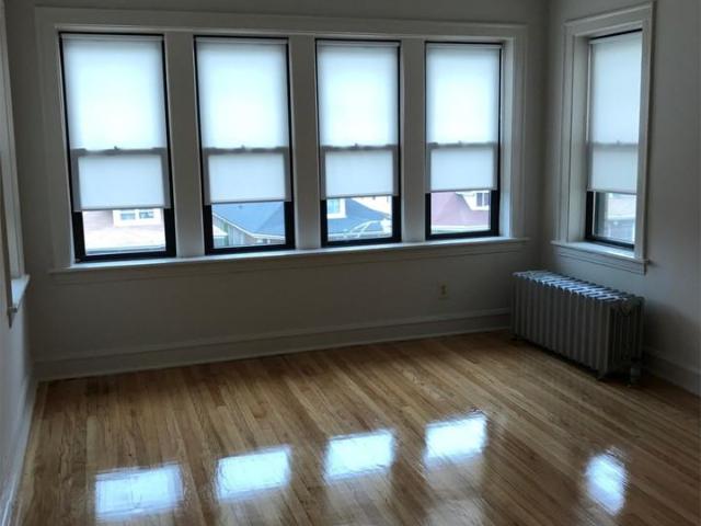 1 Bedroom Apartment for Rent at 8304 S May St #3, Chicago, IL 60620 Auburn Gresham