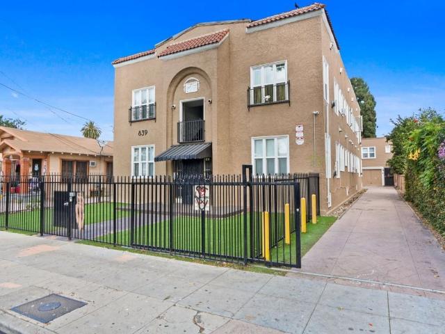 1 Bedroom Apartment for Rent at 839 W 43rd Pl #4, Los Angeles, CA 90037 Voices of 90037