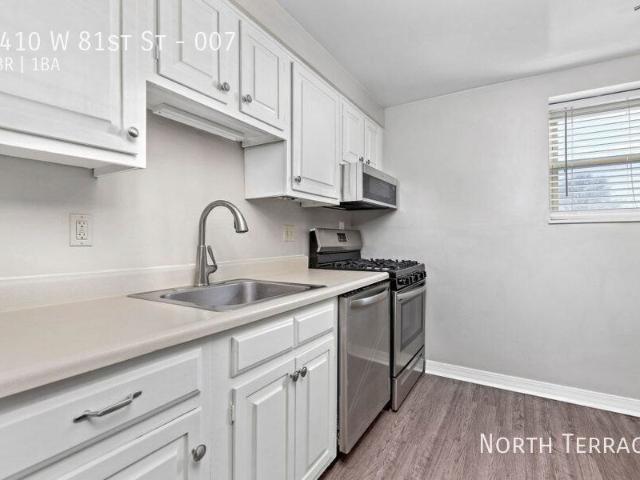 1 Bedroom Apartment for Rent at 9410 W 81st St #007, Overland Park, KS 66204 Grantoch