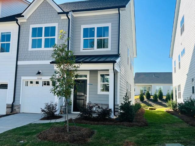 1 Bedroom Apartment for Rent at 9505 Munsing Dr, Charlotte, NC 28269 West Sugar Creek