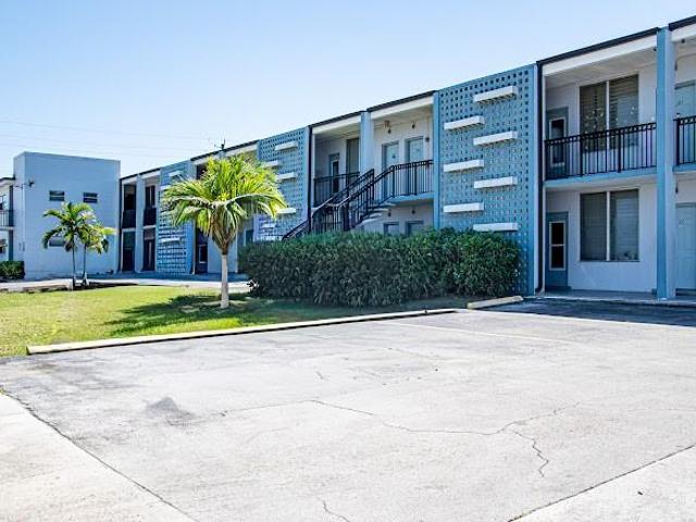 1 Bedroom Apartment for Rent at 980 Ne 169th St #0203, Miami, FL 33162