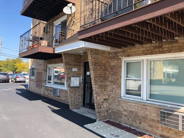 1 Bedroom Apartment for Rent at 9852 Lawrence Ct, Schiller Park, IL 60176