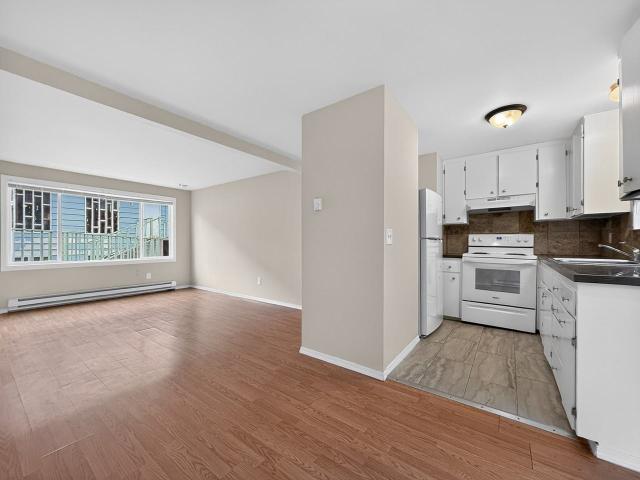 1 Bedroom Apartment for Rent at 9015 9th Ave Sw #1, Seattle, WA 98106 Highland Park