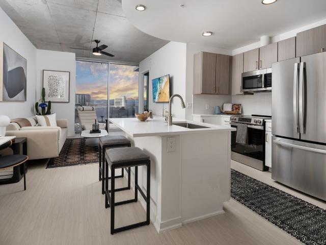 1 Bedroom Apartment for Rent at 90 Rainey Street, Austin, TX 78701 Downtown Austin