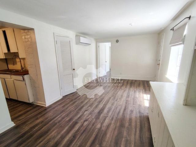 1 Bedroom Apartment for Rent at 910 S Crest Rd #B, East Ridge, TN 37404 East Ridge
