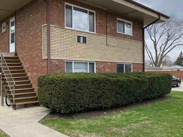 1 Bedroom Apartment for Rent at 9216 S Spaulding Ave #1B, Evergreen Park, IL 60805