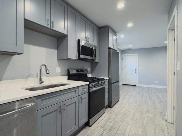 1 Bedroom Apartment for Rent at 926 W 32nd Pl #1R, Chicago, IL 60608 Bridgeport