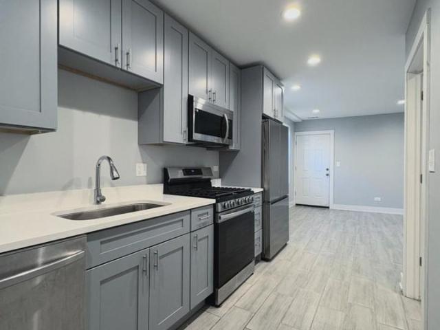 1 Bedroom Apartment for Rent at 926 W 32nd Pl, Chicago, IL 60608 Bridgeport