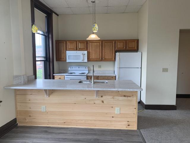1 Bedroom Apartment for Rent at 9 Warren St #7, Concord, NH 03301