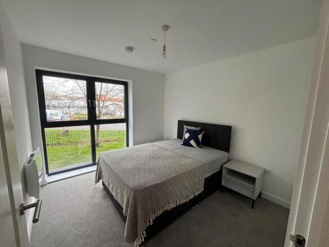 1 bedroom apartment for rent in MacArthur House, DE1