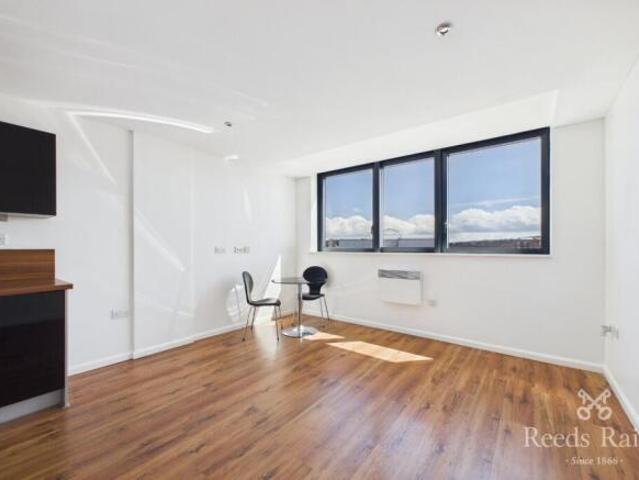 1 bedroom apartment for rent in Mann Island, Liverpool, Merseyside, L3