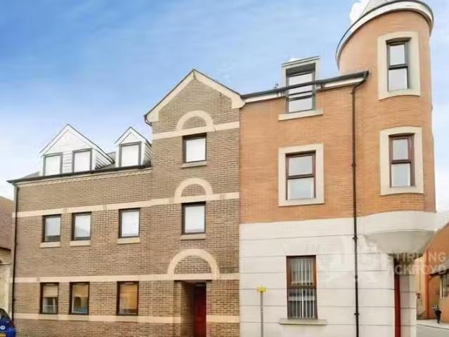 1 bedroom apartment for rent in Martyr Road, Guildford, Surrey.