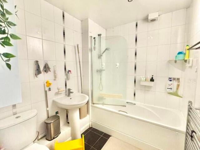 1 bedroom apartment for rent in Melia Close, Watford, WD25