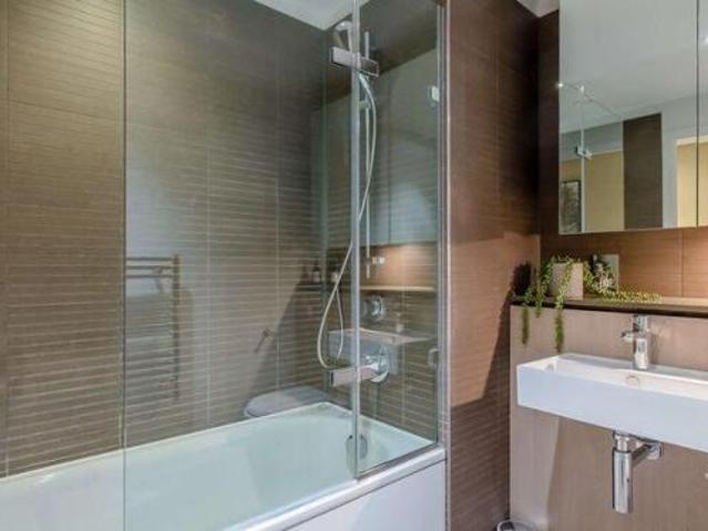 1 bedroom apartment for rent in Merchant Square East, London, W2