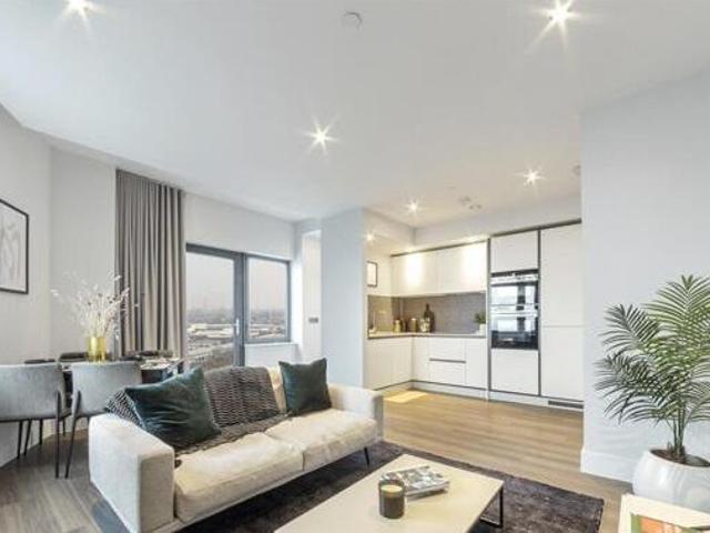 1 Bedroom Apartment For Rent In Merrick Road, Southall