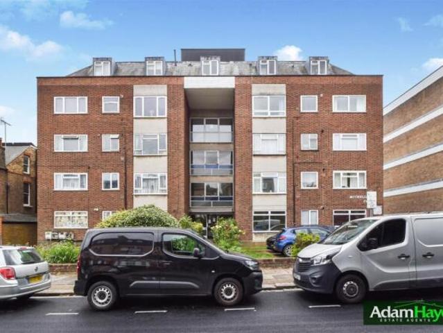 1 bedroom apartment for rent in Michelle Court, Torrington Park, N12