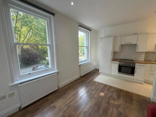 1 bedroom apartment for rent in Middle Lane, London, N8