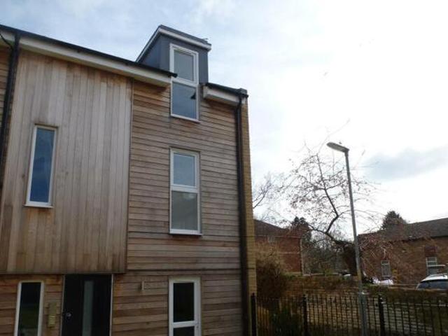 1 Bedroom Apartment For Rent In Minstrel Walk